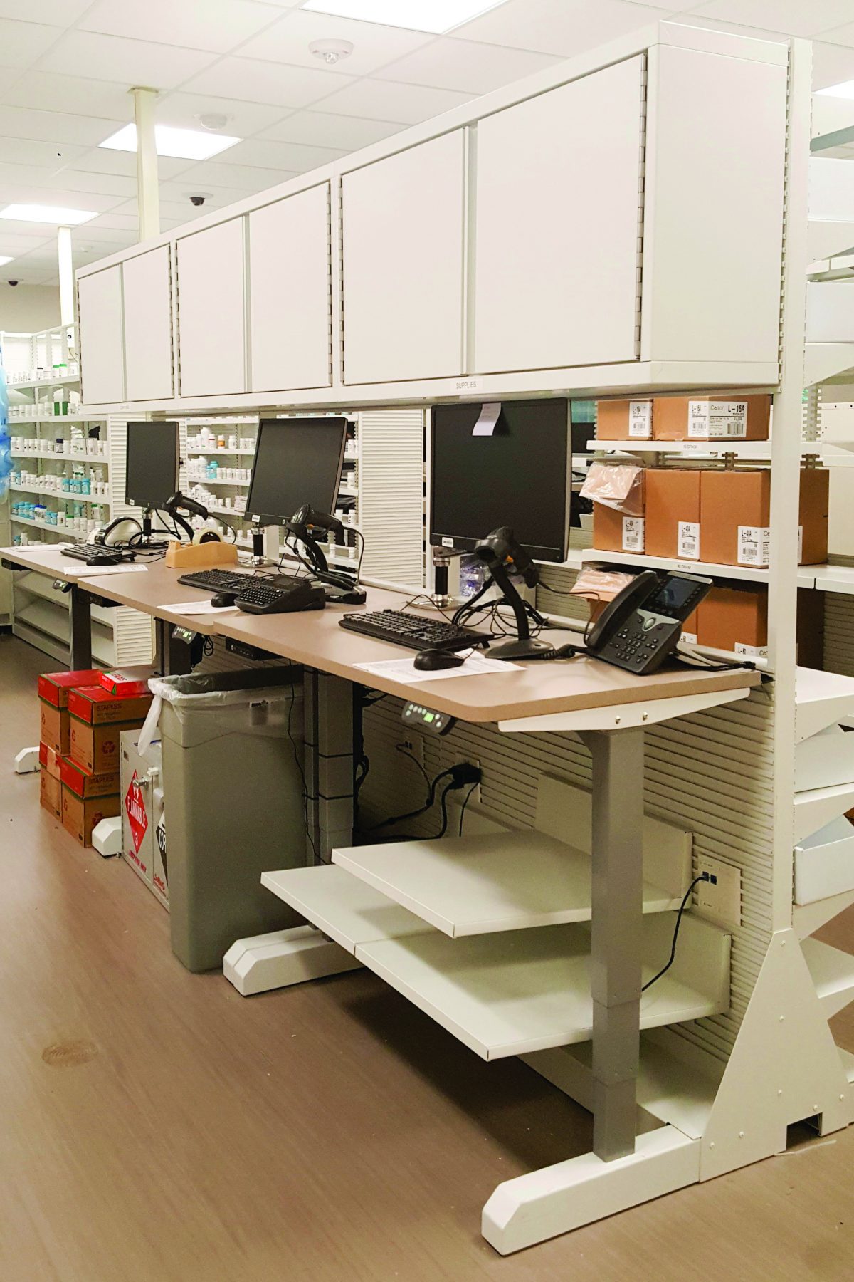 Adjustable Height Workstations - Uniweb